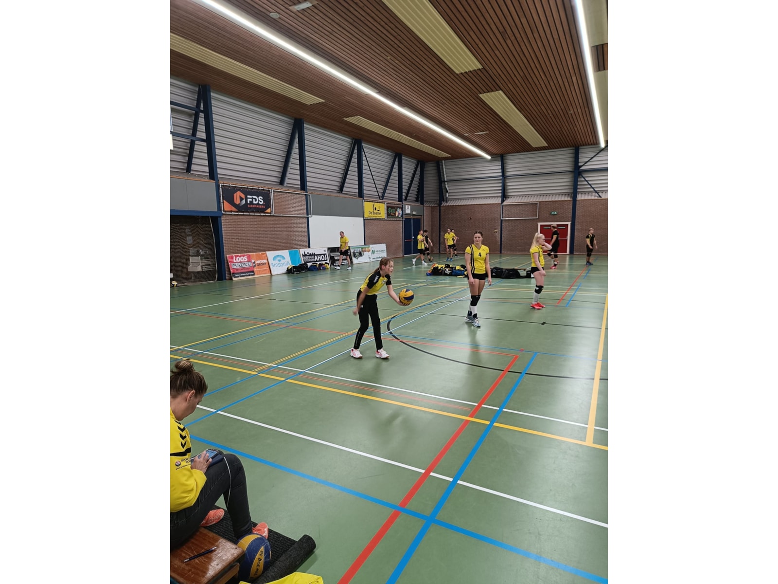PUPIL VAN DE WEEK JOANY-LINN BREEUWER 19-11-2022 - Volleybalvereniging ...